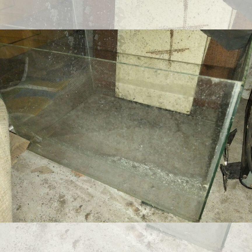 Аквариум 50л. Камушки в подарок