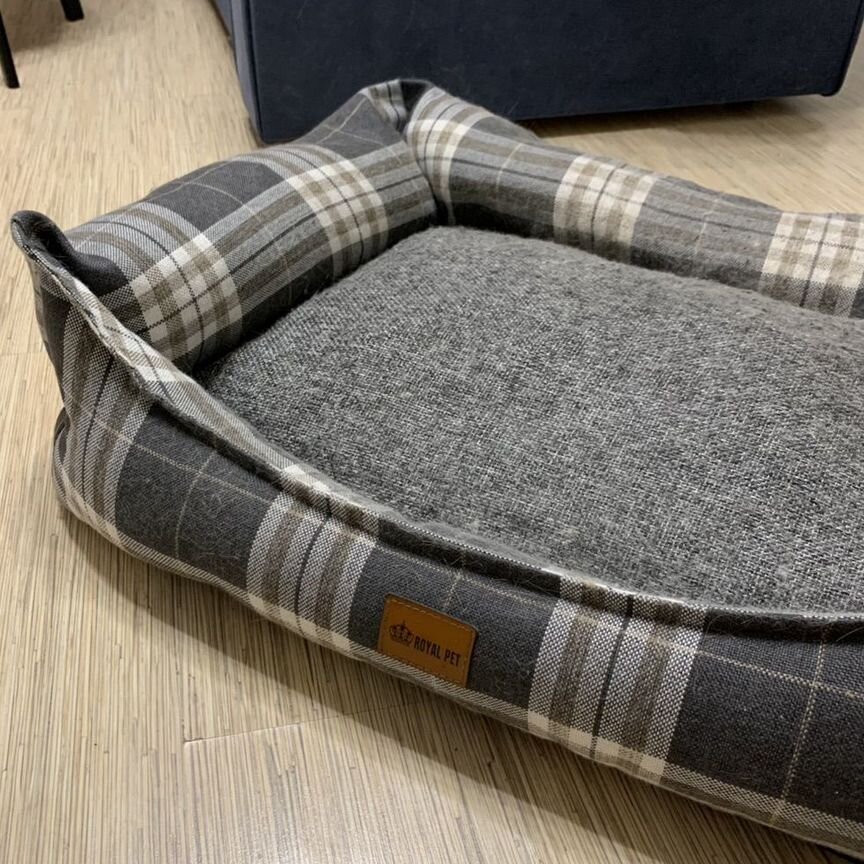 Лежанка для большой собаки