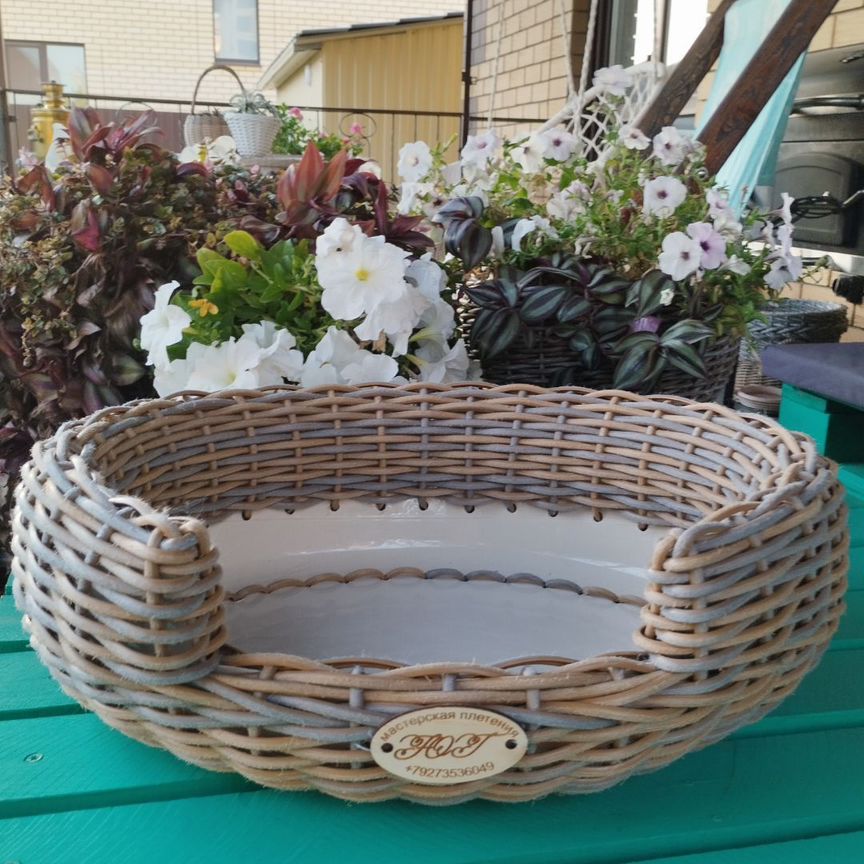 Лежанка для кошек или маленьких собачек