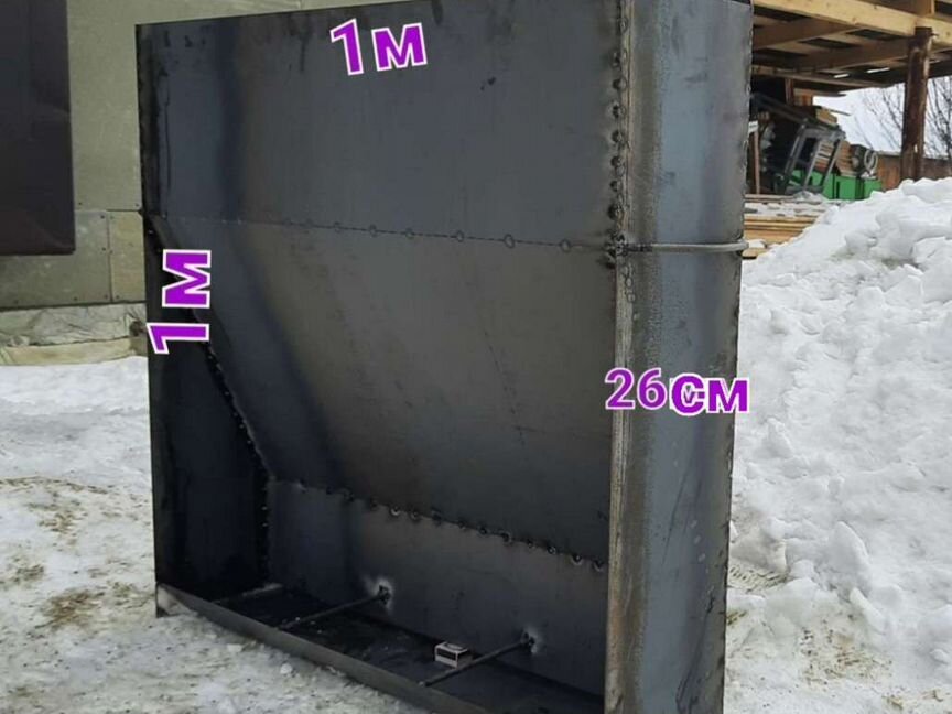 Бункерная кормушка для свиней