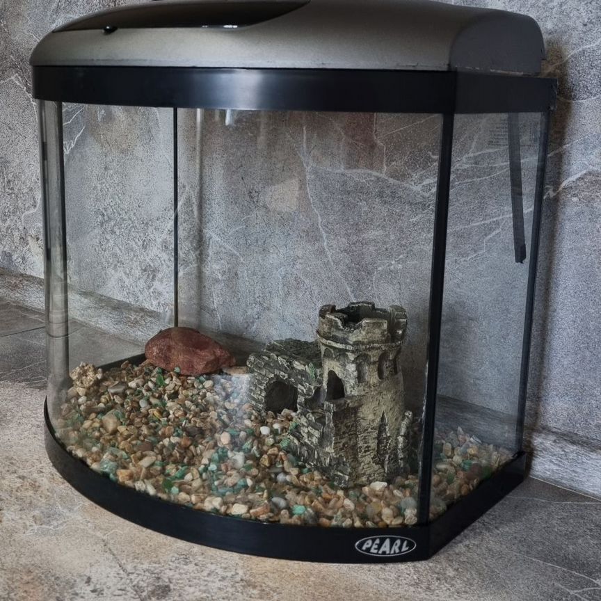 Аквариум на 30л бу