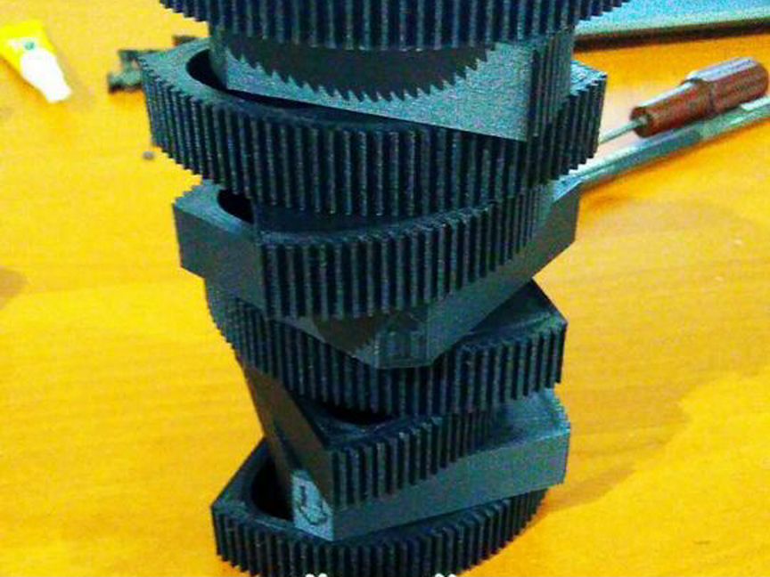 Шестерни для инкубатора "Петушок"