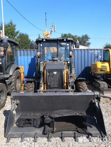 Экскаватор-погрузчик CASE 570 ST, 2022 купить в Челябинске | Транспорт | Авито