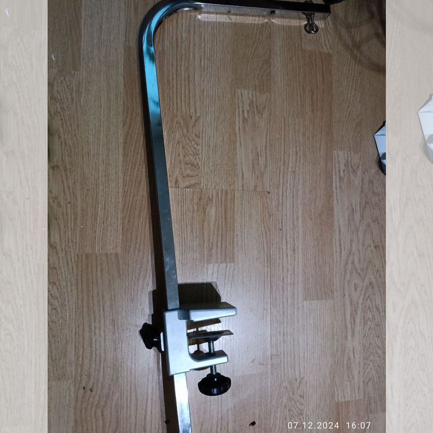 Кронштейн для грумерского стола