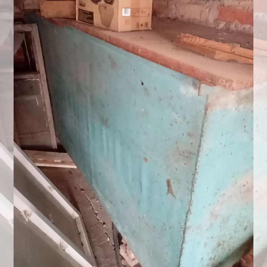 Короба под зерно и крольчатник