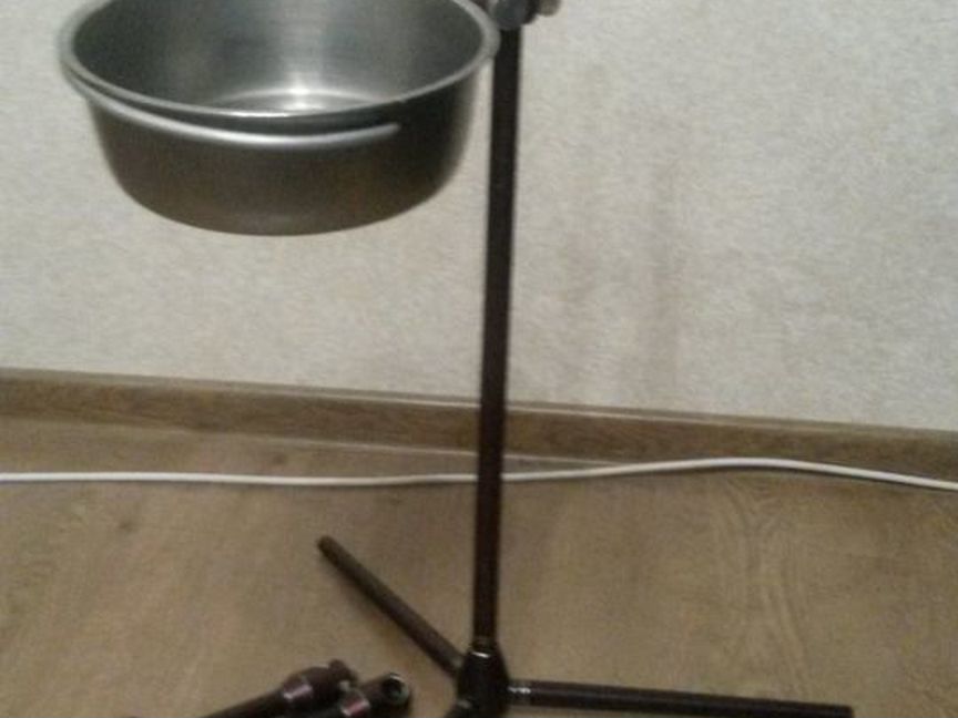 Подставка для мисок