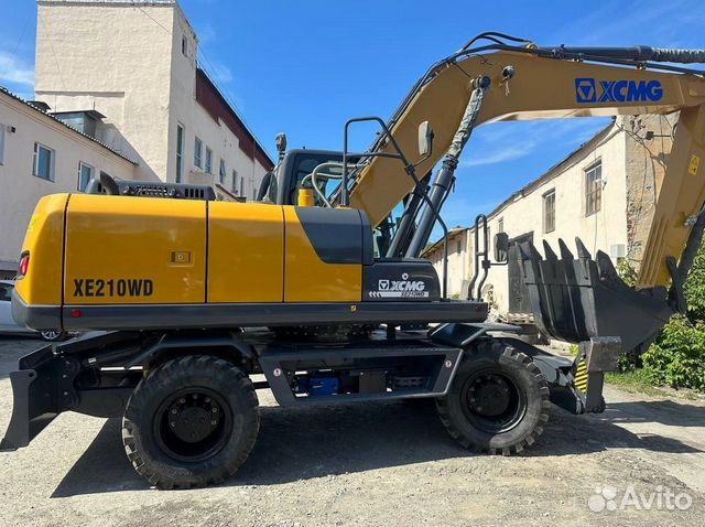 Колёсный экскаватор XCMG XE210WD, 2023 купить в Ростове-на-Дону ...