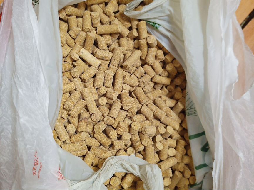 Отдам бесплатно корм для собаки крупной породы 7кг