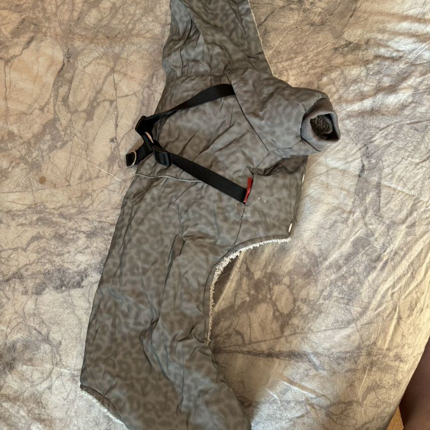 Комбинезондля собаки