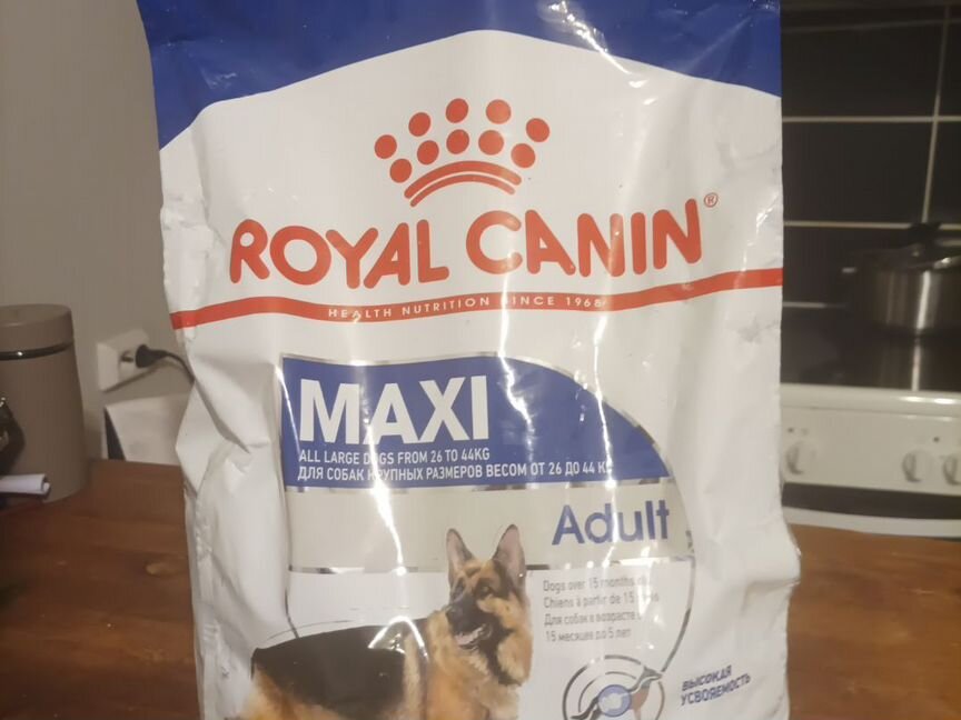 Royal Canin Maxi Adult, с мясом, 3 кг