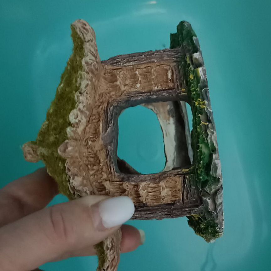 Домик для рыбок