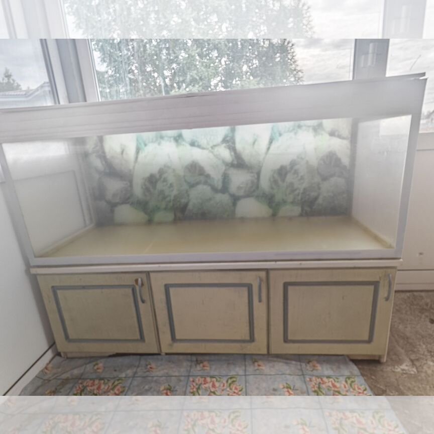 Аквариум с тумбой 450л
