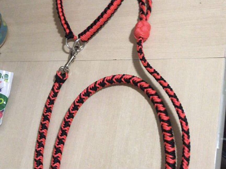 Ошейники и поводки для собак из паракорда и шнура
