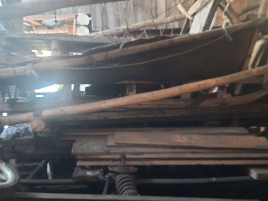 Конная телега, сани