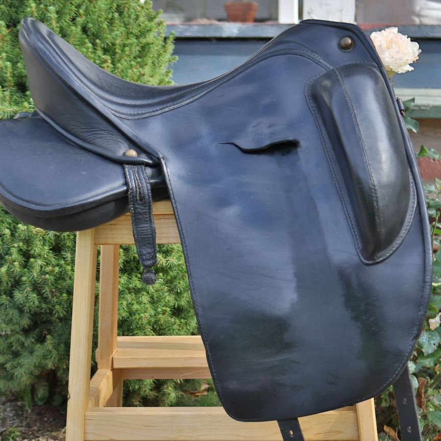 Седло Signum Sattleservice Omega Rose