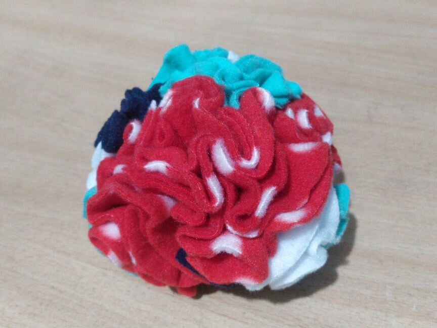 Интеллектуальная игрушка для собачек