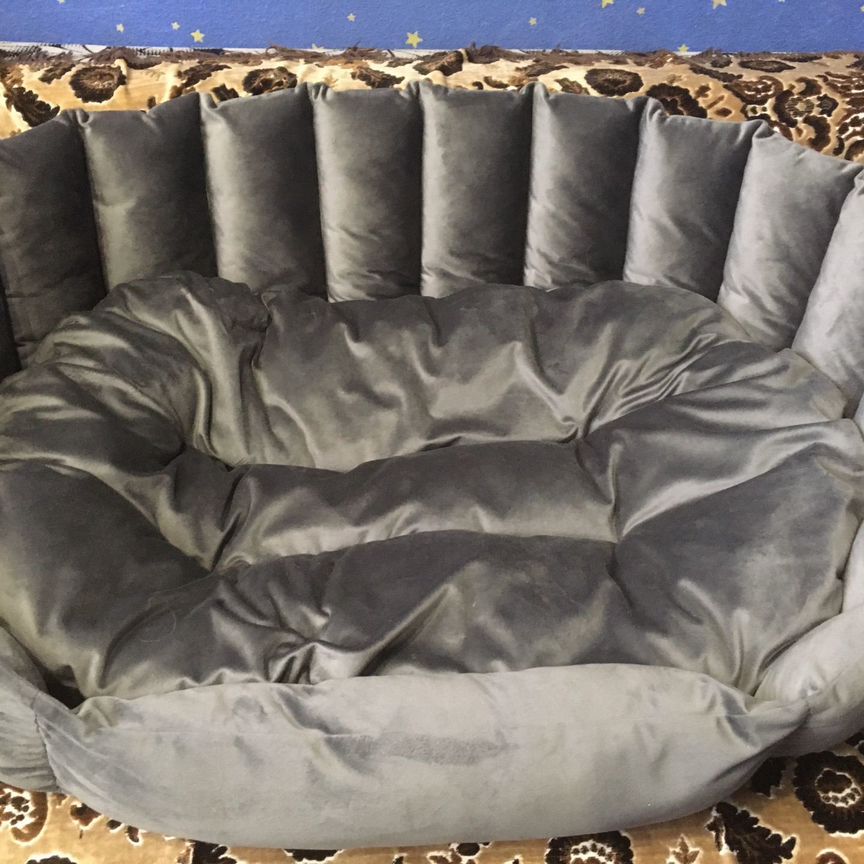 Лежанка для большой собаки