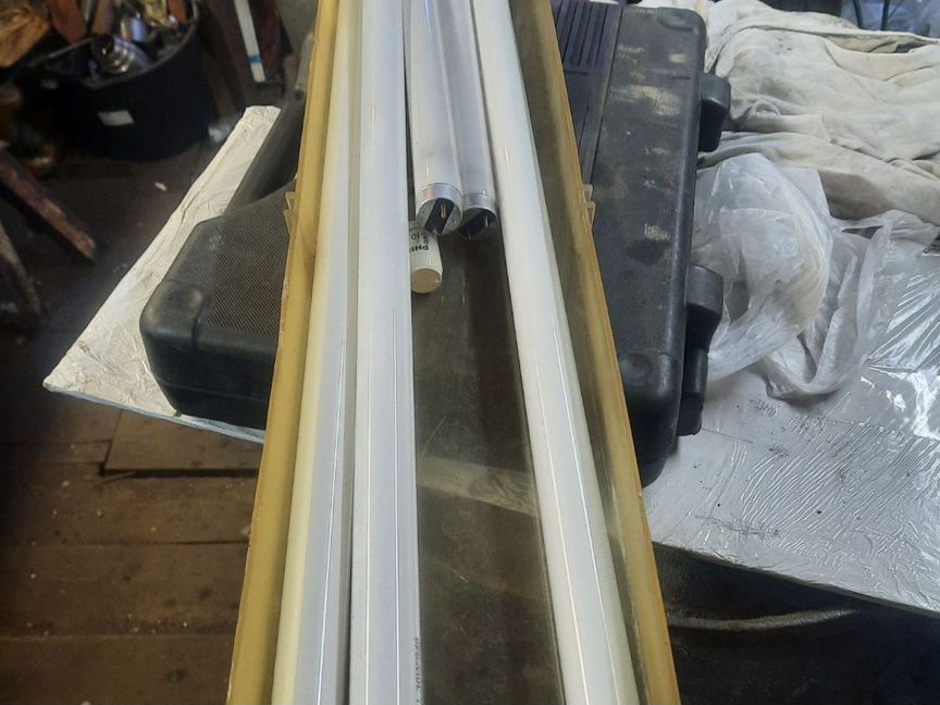 Защитное стекло аквариум jebo 3100с лампами