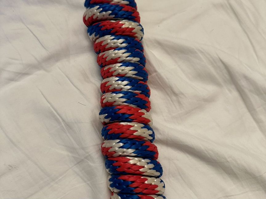 Чомбур для лошади