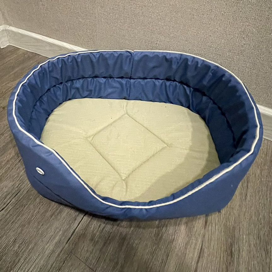 Лежанка для маленьких собак/кошек