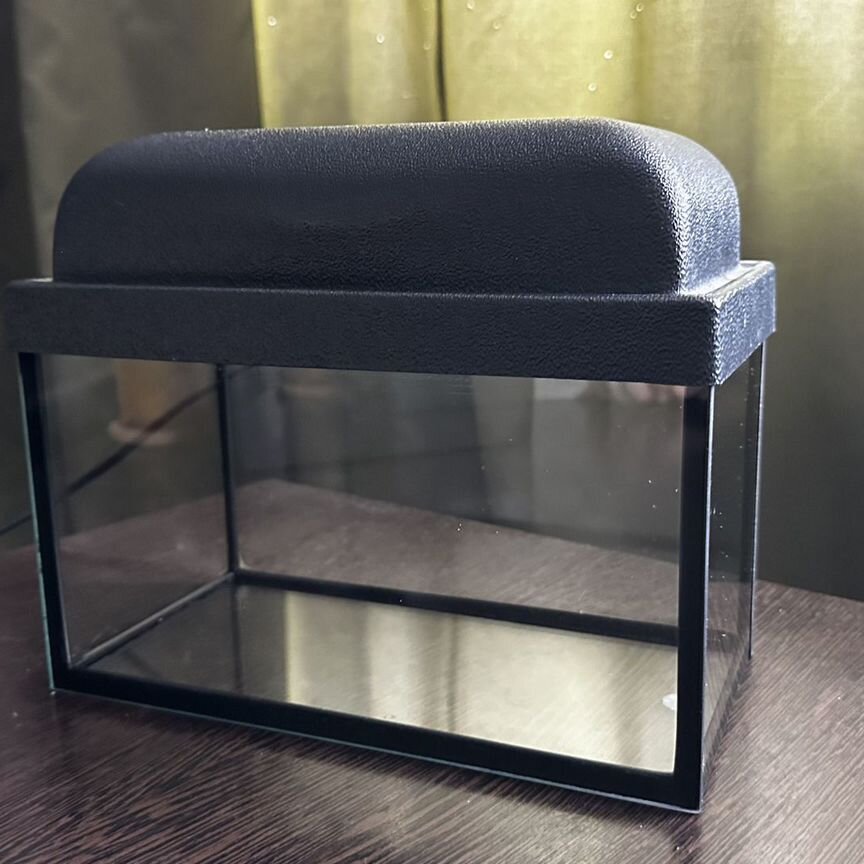 Аквариум 5 литров с крышкой и подсветкой