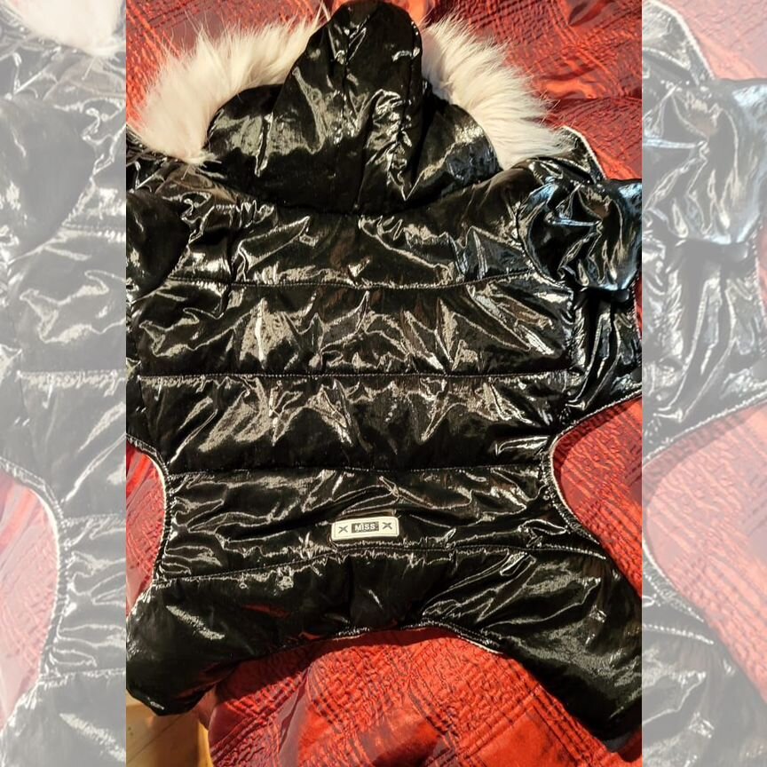 Одежда для маленьких собак зимний комбинезон