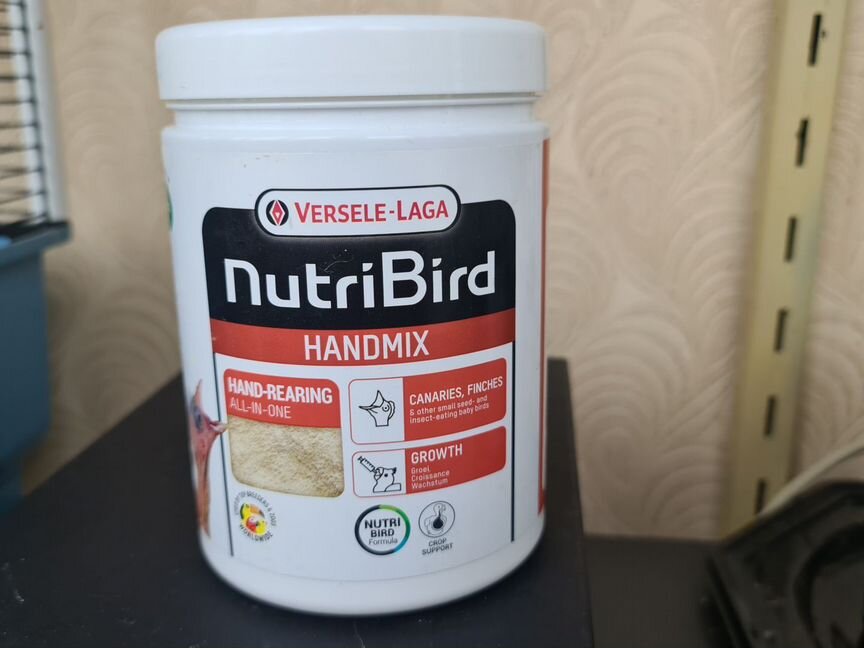 Каша для птенцов попугаев и канареек и зерноядных