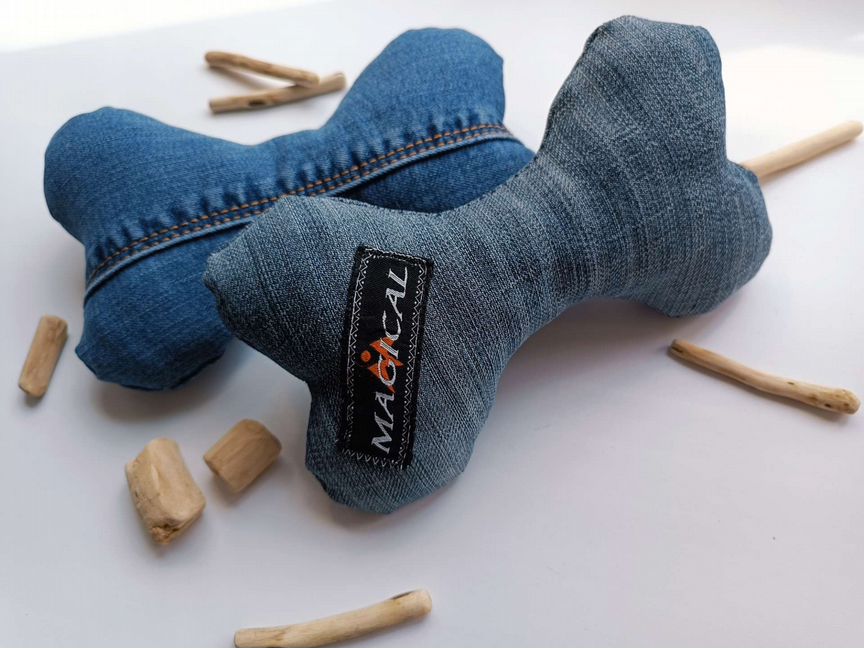 Игрушки для собак и кошек