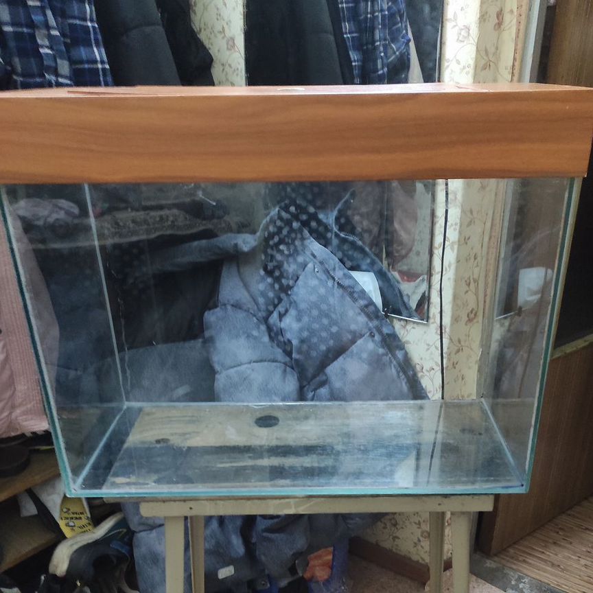 Аквариум на подставке бу в Санкт-Петербурге