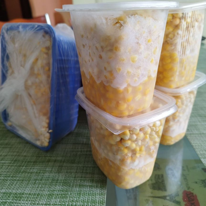 Кукуруза очищенная