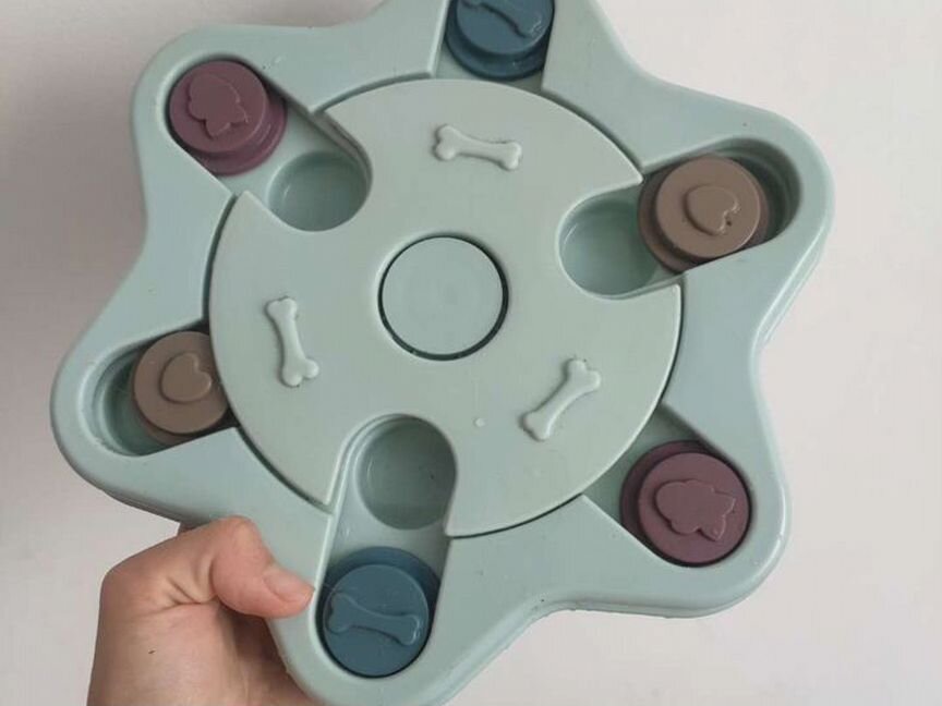 Игрушка для собак развивающая