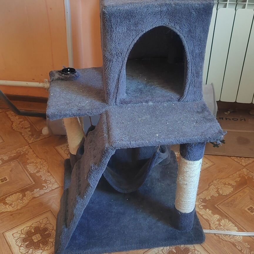 Когтеточка домик для кошки бу