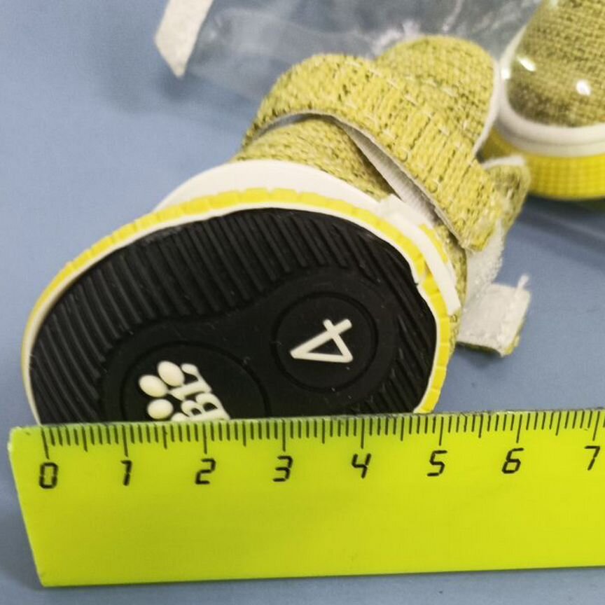 Обувь для собак мелких пород