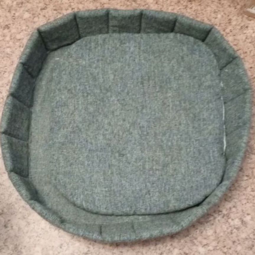 Лежанка для большой собаки