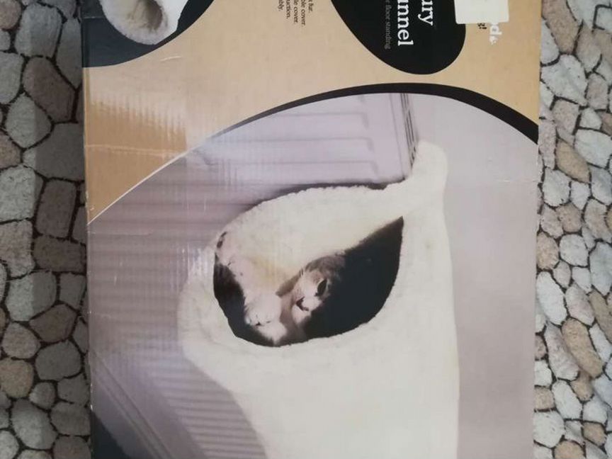 Лежанка для котов