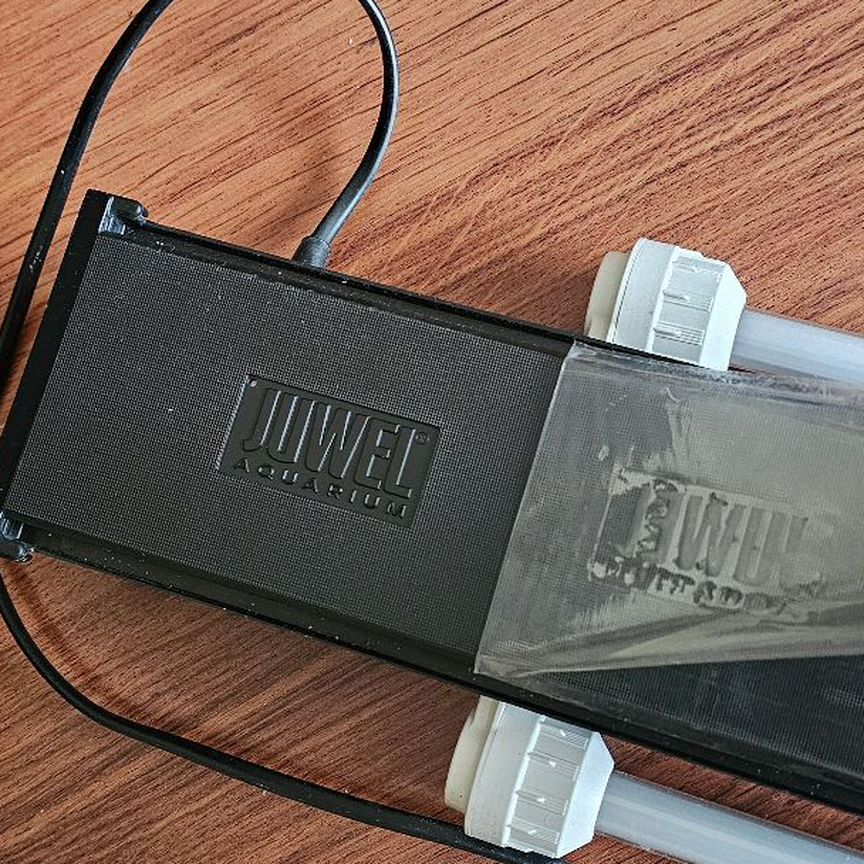 Свительник для аквариума juwel vision 450. Rio 400