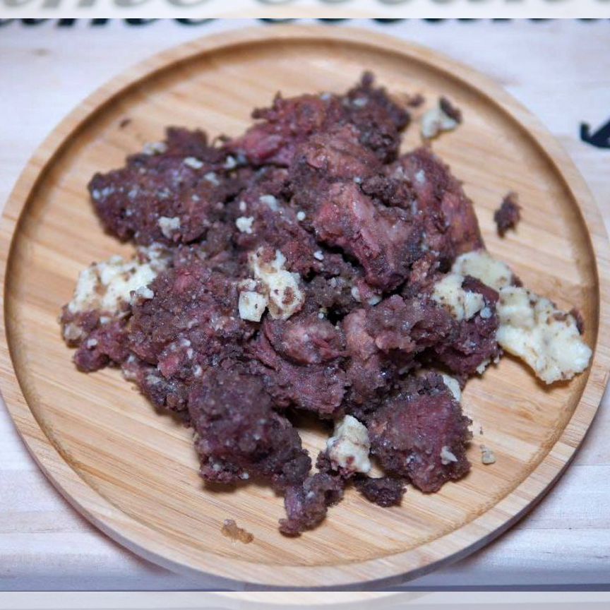 Влажный корм для собак и кошек, тушенка