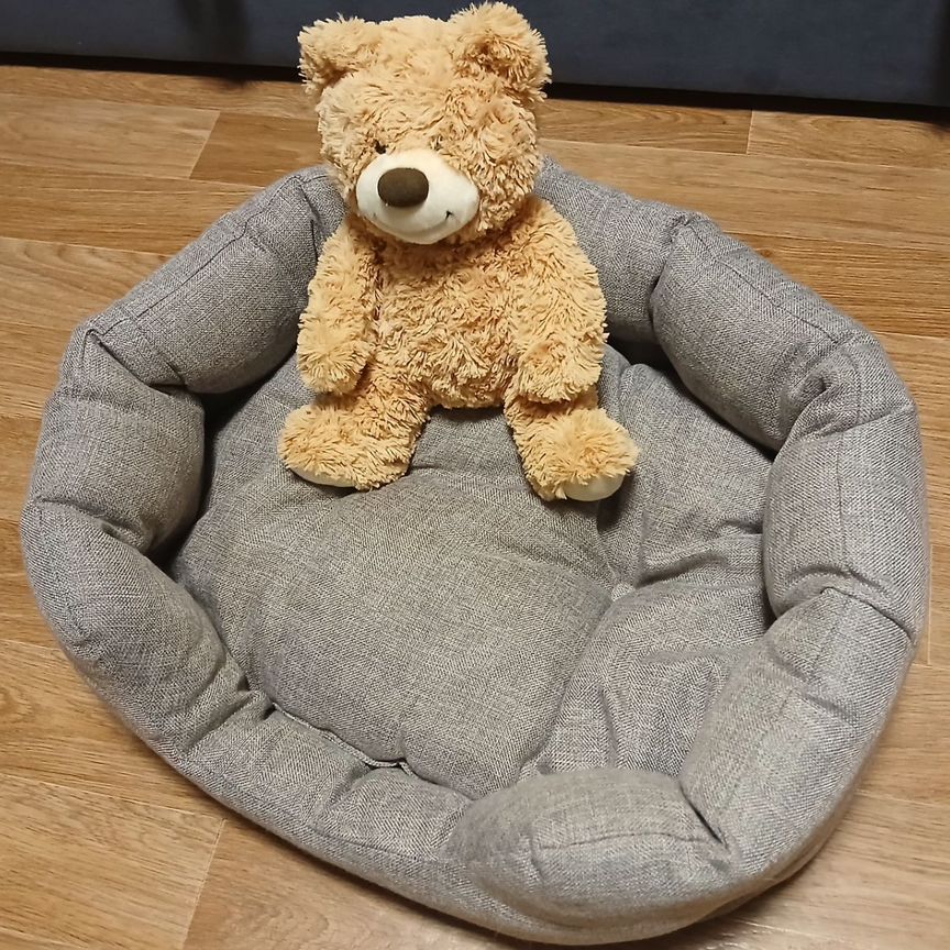 Лежанка для кошек