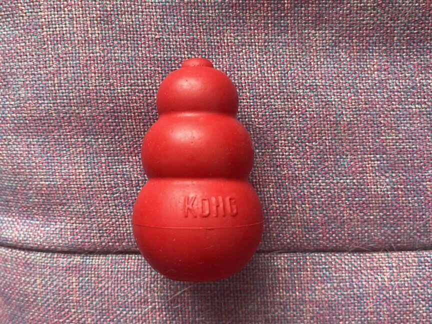 Конг Классик S для собак до 9кг