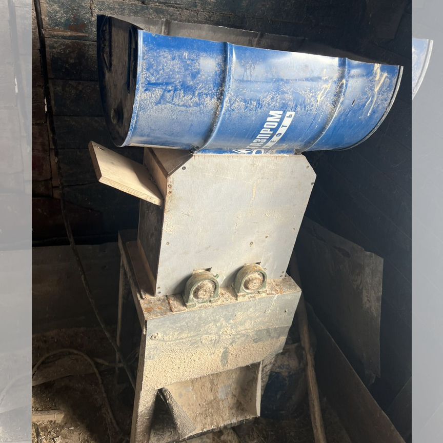 Плющилка зерна