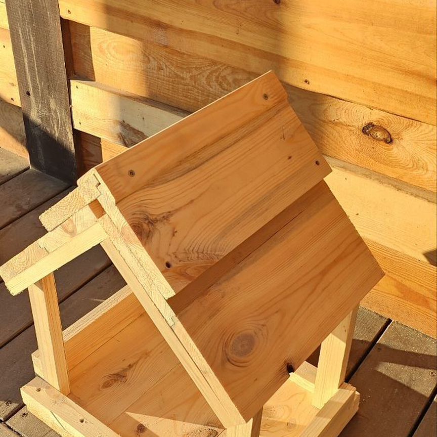 Скворечник кормушка