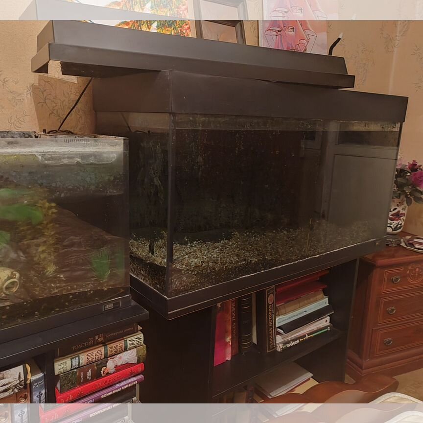 Аквариум с тумбой