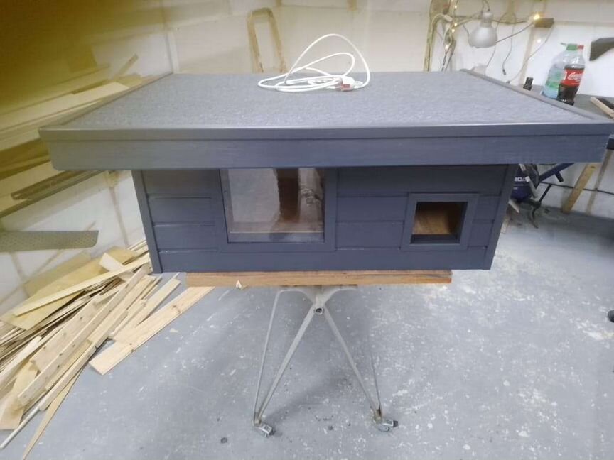 Уличный домик для кошек