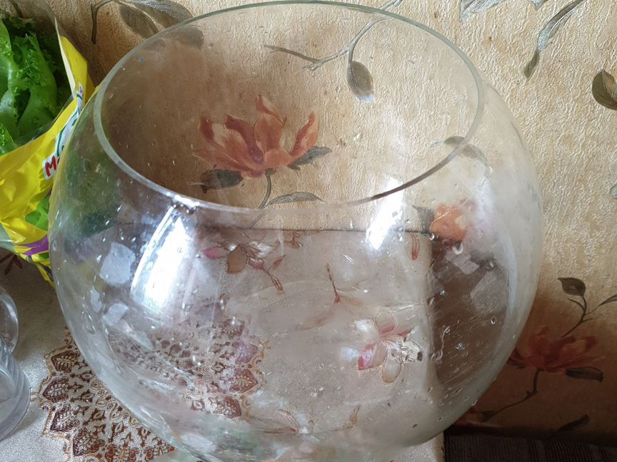 Аквариум 8л и камушки