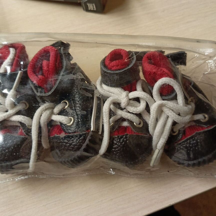 Обувь для маленьких собак