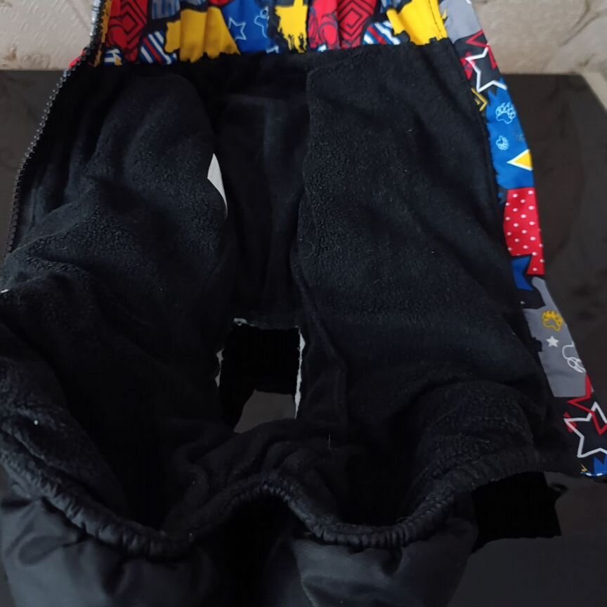 Зимний комбинезон для маленькой собаки