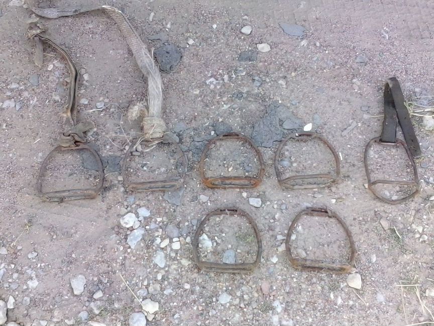 Стремена для лошади