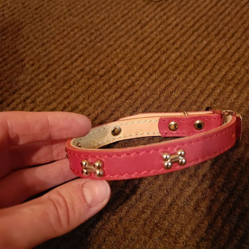 Ошейник 37 см красный новый