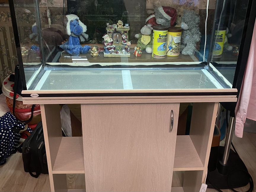Аквариум 100 литров с тумбой