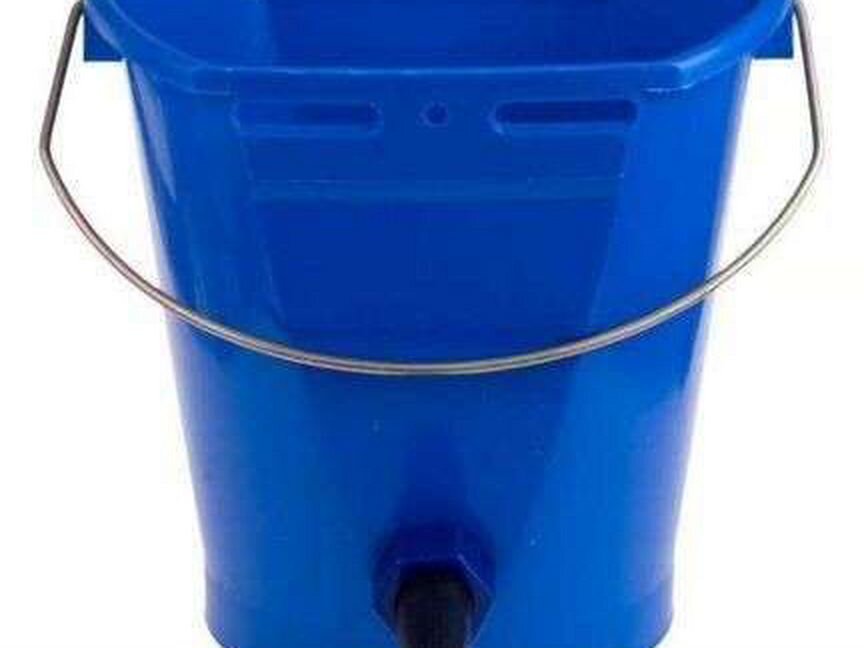 Ведро для выпойки телят
